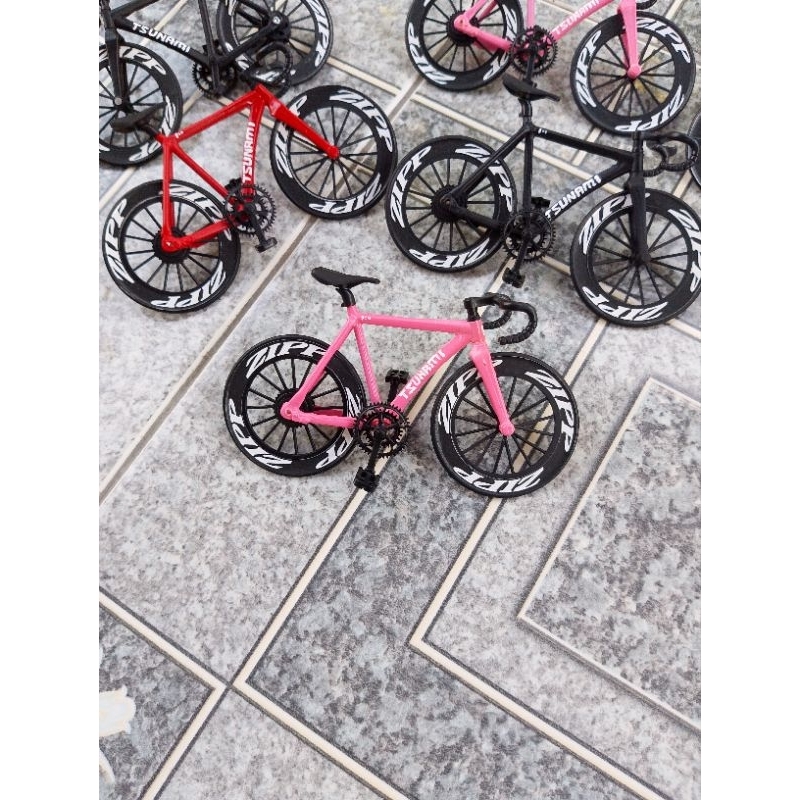 Jual mainan sepeda fixie tsunami snm100 mainan sepeda miniatur fixie ...