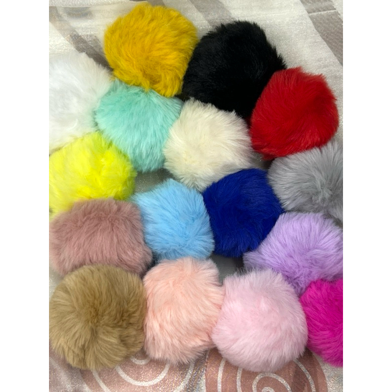 Jual POMPOM (3pcs) Ada gantungan / Pom Pom Bulu 5cm / POM POM GANTUNGAN ...
