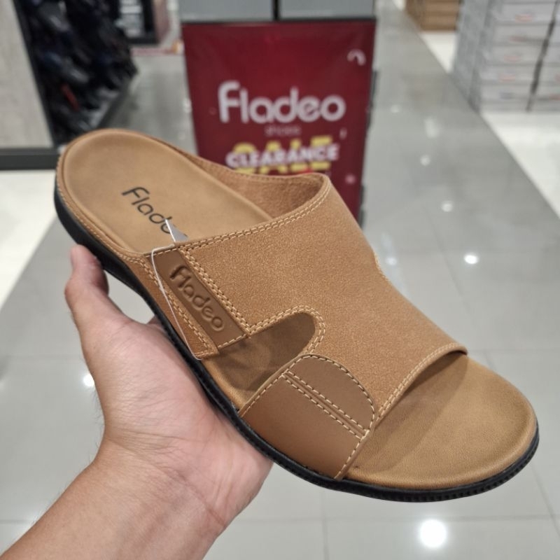 Jual Sandal slop pria brand FLADEO original - MDS511WH | Shopee Indonesia