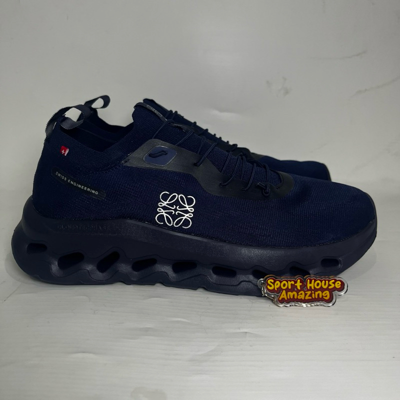 Jual Sepatu Loewe x On Running Cloudtilt All Navy | Shopee Indonesia