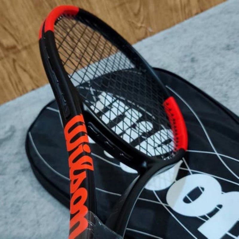 Jual Raket Tenis Wilson BLADE Carbon Siap Pakai Black Combi | Shopee ...