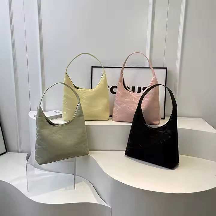 Jual Tas Wanita Kuliah Besar Simpel Totebag Fashion Shoulder Bag Model ...