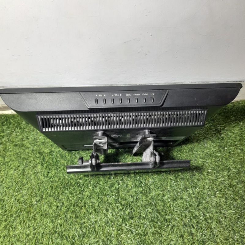 Jual Panel Layar Tv Lcd Lg 19 inch type 19LSAR-TA | Shopee Indonesia