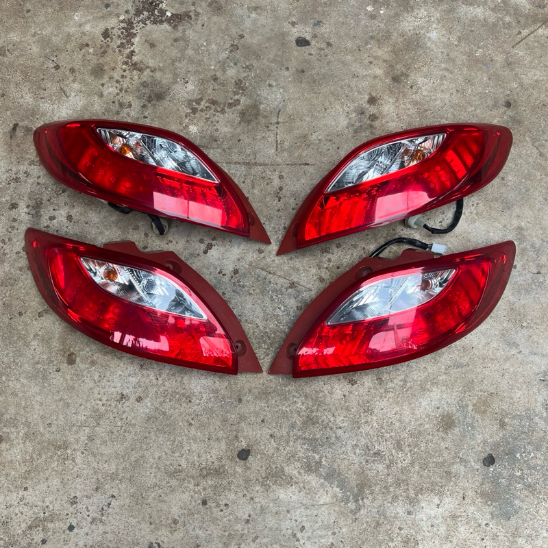 Jual Stoplamp mazda 2 original stanley | Shopee Indonesia