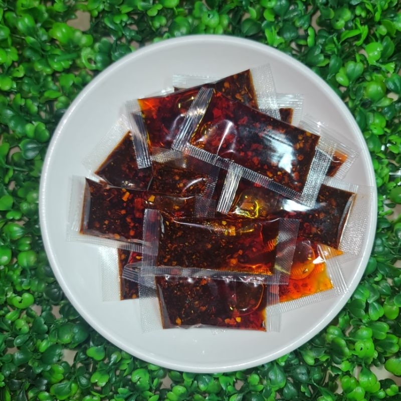 Jual Chili oil sachet 7 gr | Shopee Indonesia