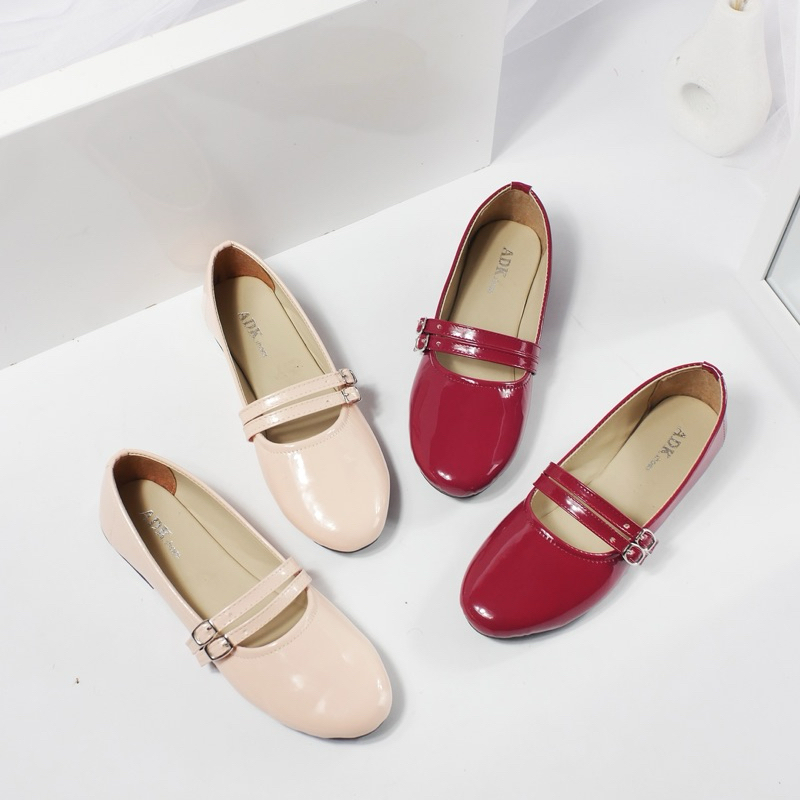 Jual Adk shoes TWINS gesper kembar flatshoes burgundy | Shopee Indonesia