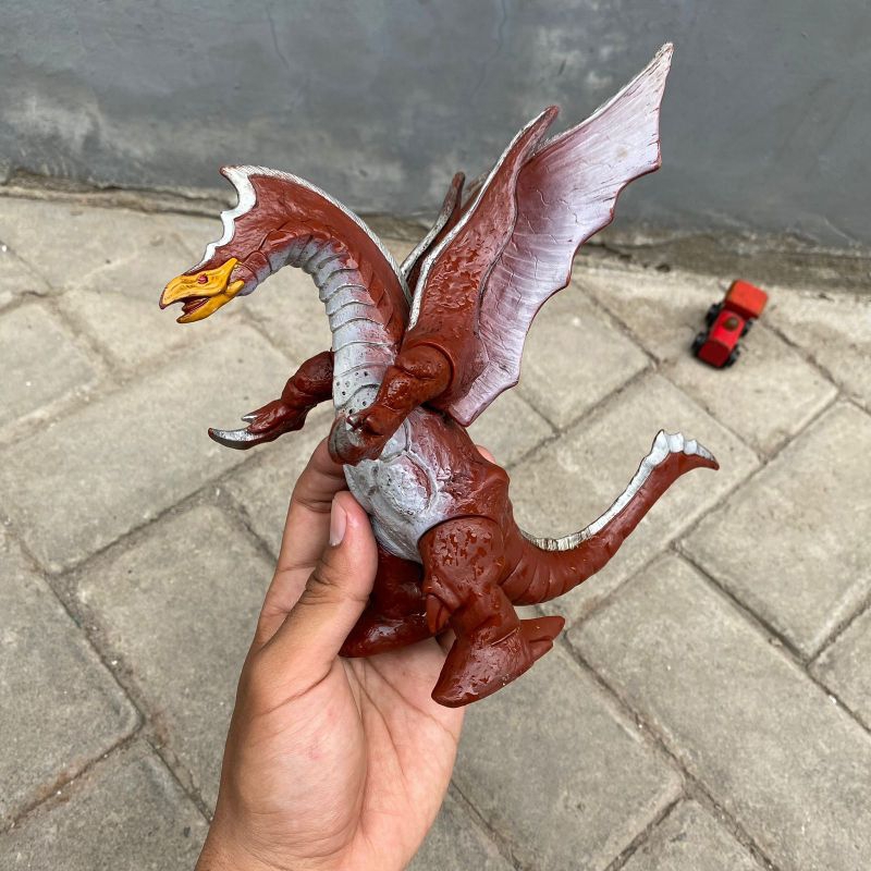 Jual action figure kaiju melba monster ultraman original bandai ...