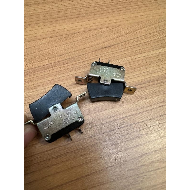 Jual Saklar Ac 10 A Japan ( TMS ) | Shopee Indonesia