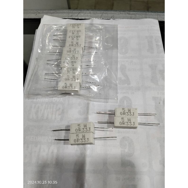 Jual RESISTOR KAPUR 5WATT/0,33 OHM | Shopee Indonesia
