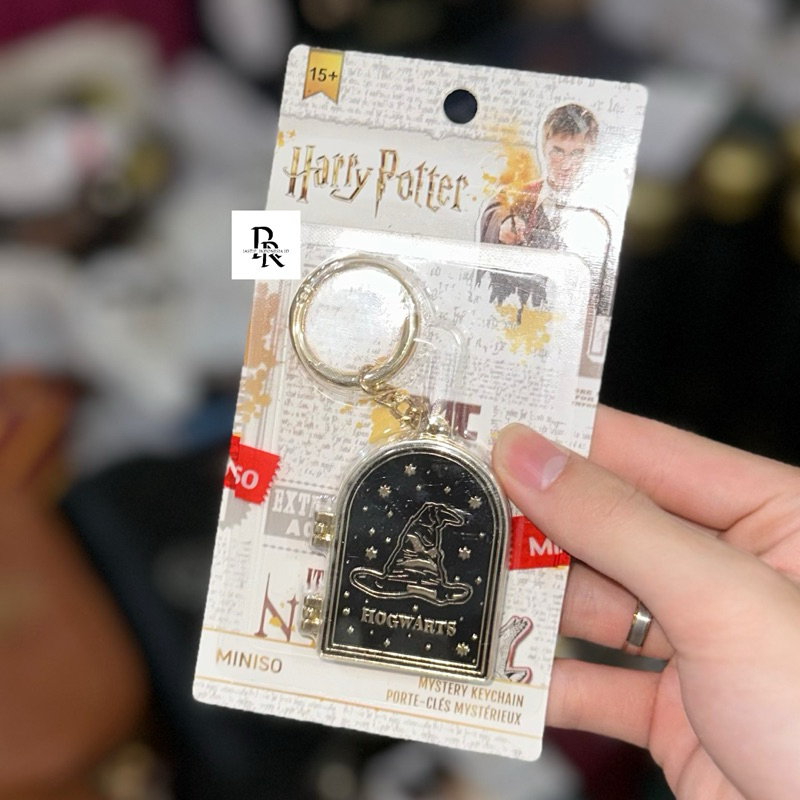 Jual Miniso x Harry Porter - Gantungan / Ganci / Harry Potter Badge Keychain Collectionya ...