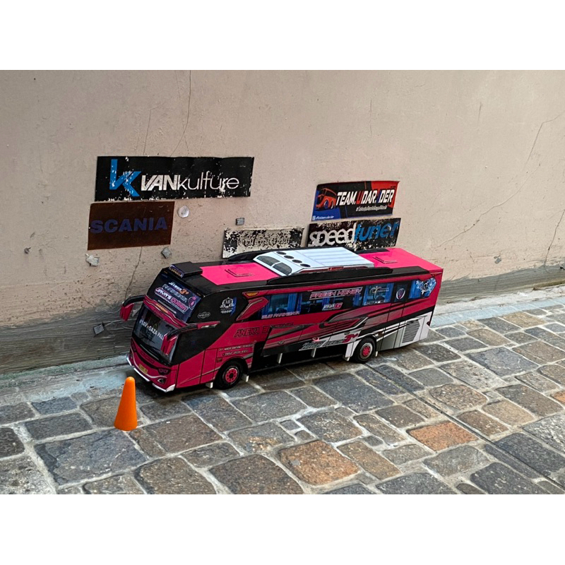 Jual PAPERCRAFT BUS ANEKA BINTANG JAVA QUEEN BUKAAN BAGASI | Shopee ...