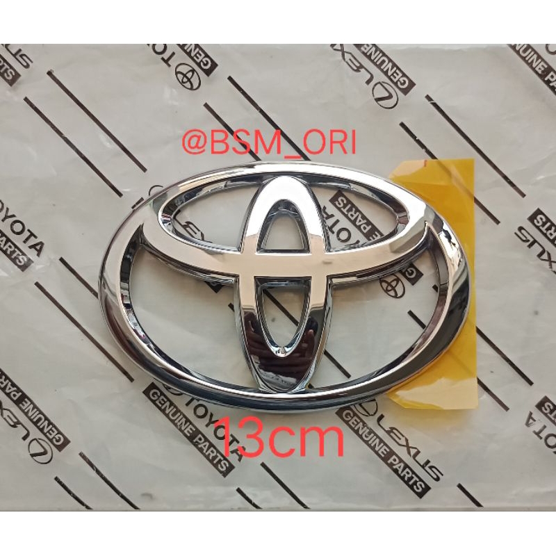 Jual Emblem Logo Depan Grill Grille Radiator Toyota Rush Agya 75311-BZ200 | Shopee Indonesia