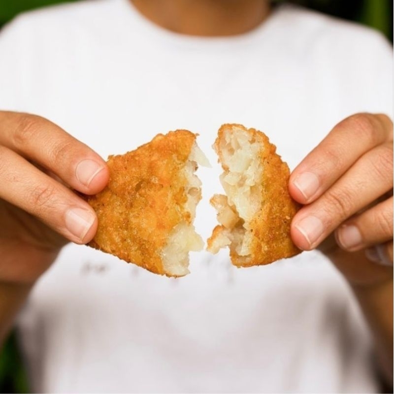 Jual hashbrown triangle french fries frozen / hash brown potato ...