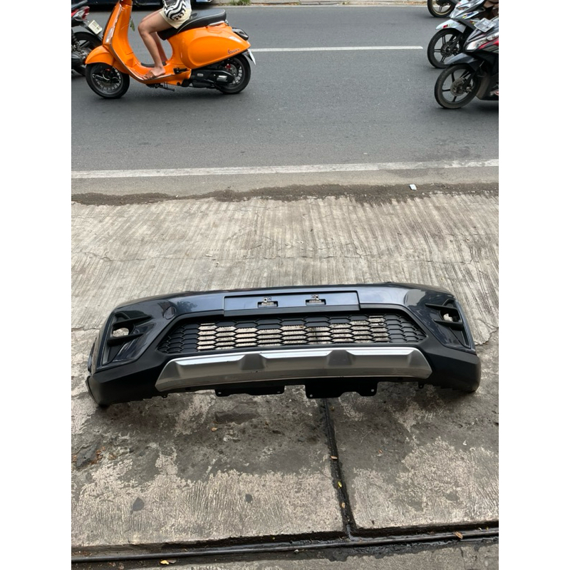 Jual BUMPER DEPAN WRV W-RV 2023 2024 ORIGINAL | Shopee Indonesia