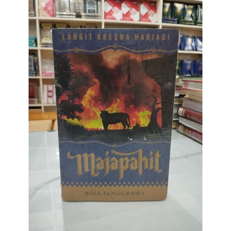 Jual Buku Majapahit jilid 2 Bala Sanggrama Lengkap by Langit Kresna Hariadi | Shopee Indonesia