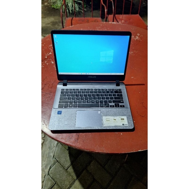 Jual Laptop ASUS Vivobook A470M | Shopee Indonesia