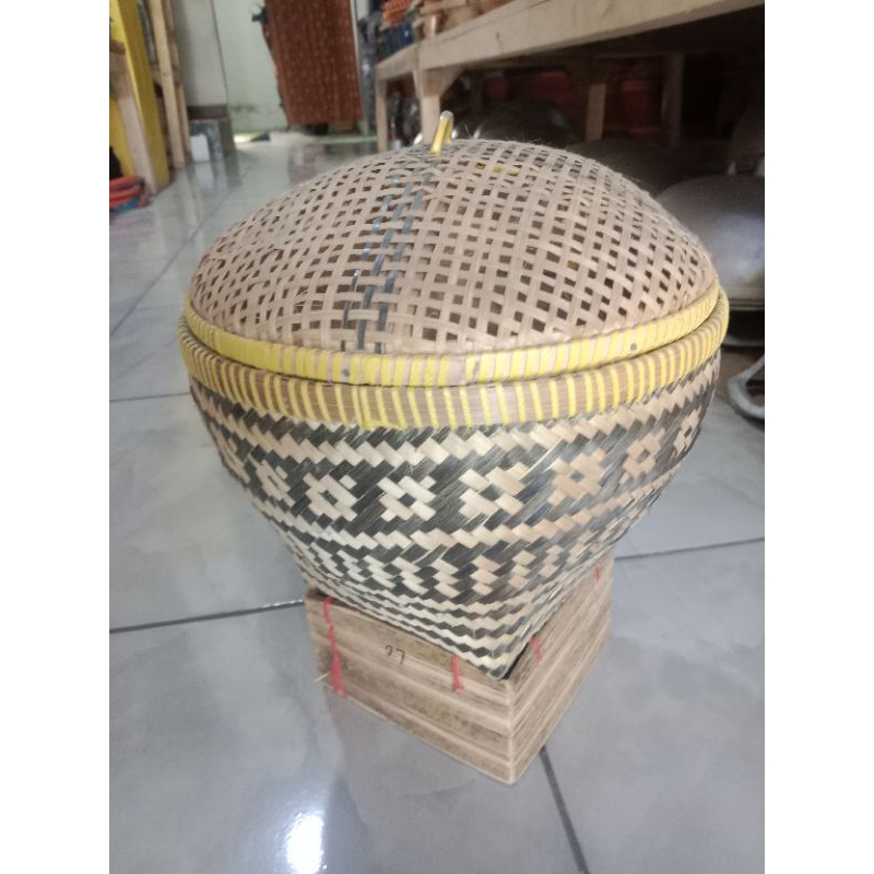 Jual boboko /bakul nasi anyaman bambu | Shopee Indonesia