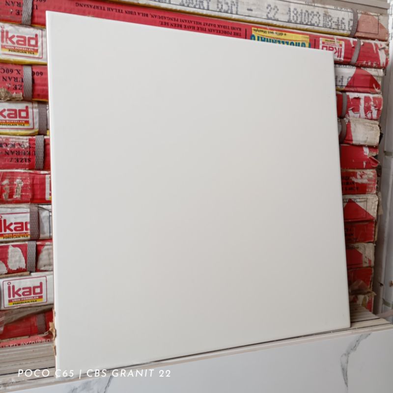 Jual Keramik Asia Tile 40x40 Putih Polos | Shopee Indonesia