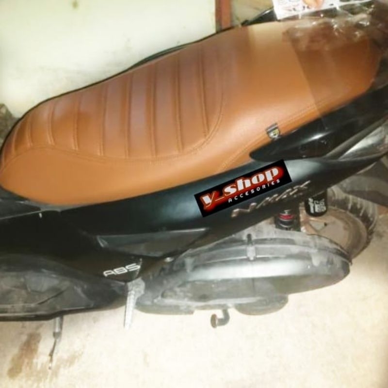 Jual Sarung Cover Kulit Jok Nmax Turbo Neo S Model Retro MBtech Original | Shopee Indonesia