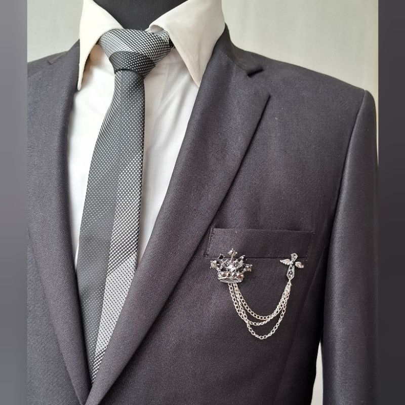 Jual Lapel pin rantai/bros rantai jas - black crown | Shopee Indonesia