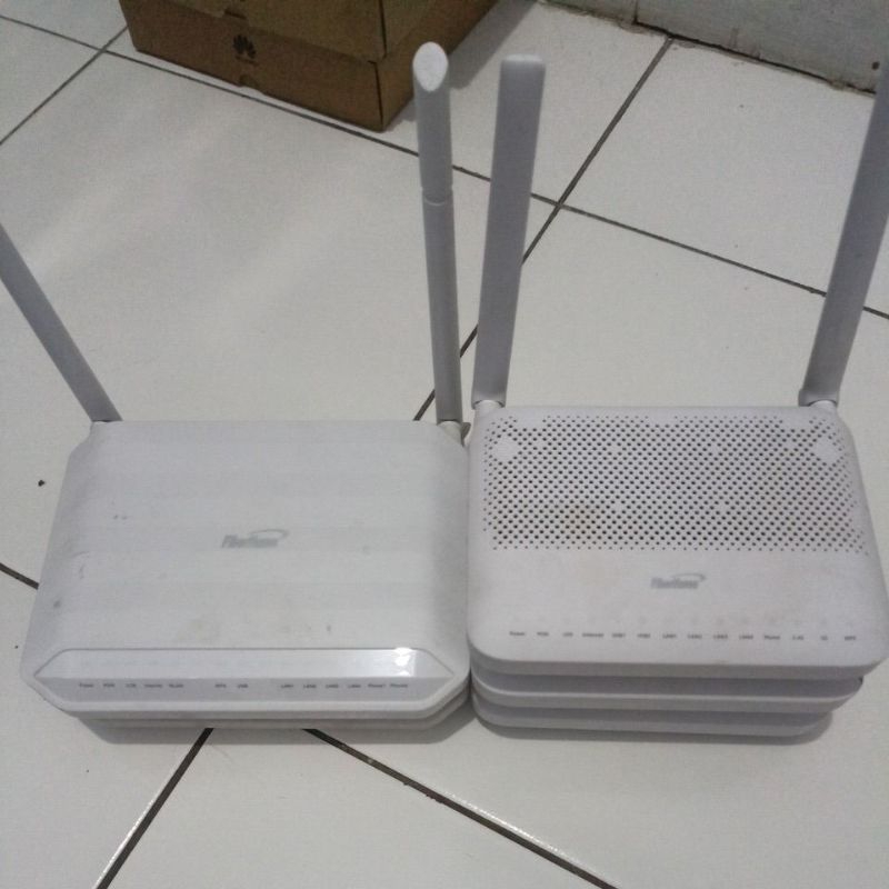 Jual ROUTER ONT FIBERHOME + ADAPTOR 12V BERGARANSI | Shopee Indonesia