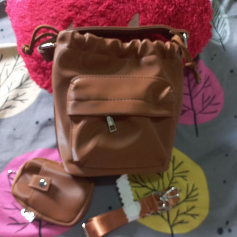 Jual tas nilon brown by madelyn ( New premium) | Shopee Indonesia