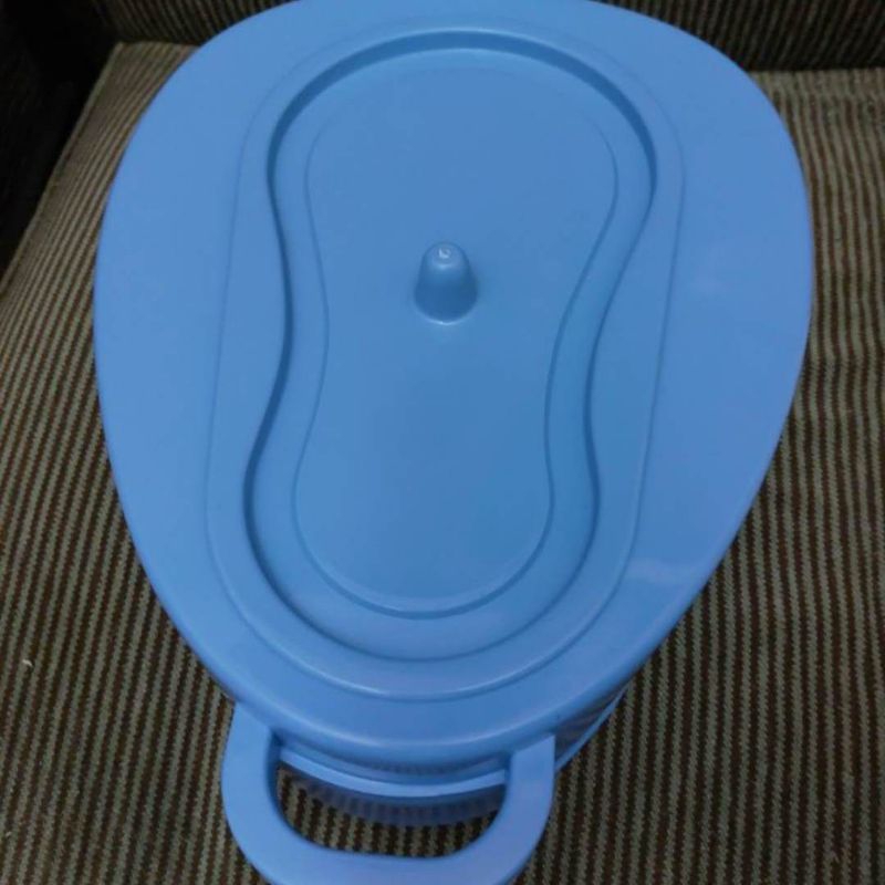 Jual Bedpan Oval Plastik Pispot Bak Buang Air Besar / Tempat BAB ...