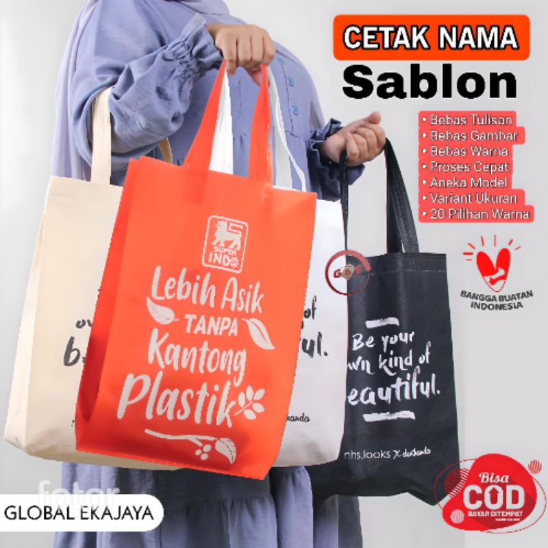 Jual Sablon Cetak Nama Tas kain Spunbond Goodie Bag Semua Model Custom Design Desain Logo ...