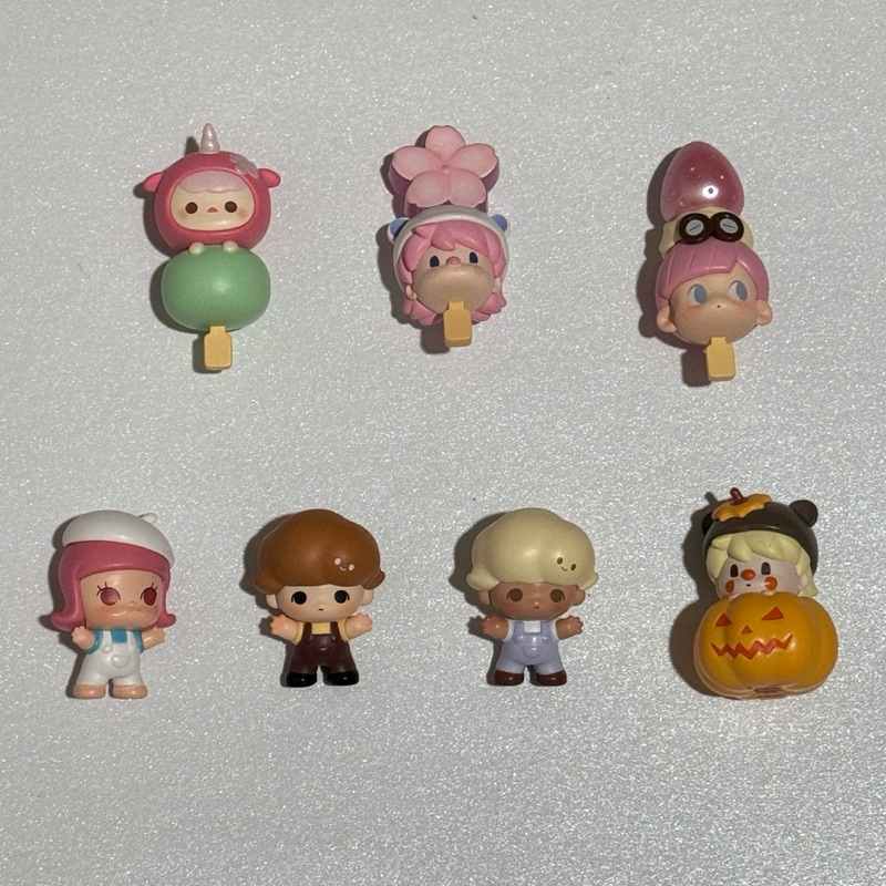 Jual Keychain Pop Bean Pop Mart 100% Original | Gantungan Kunci Pop ...