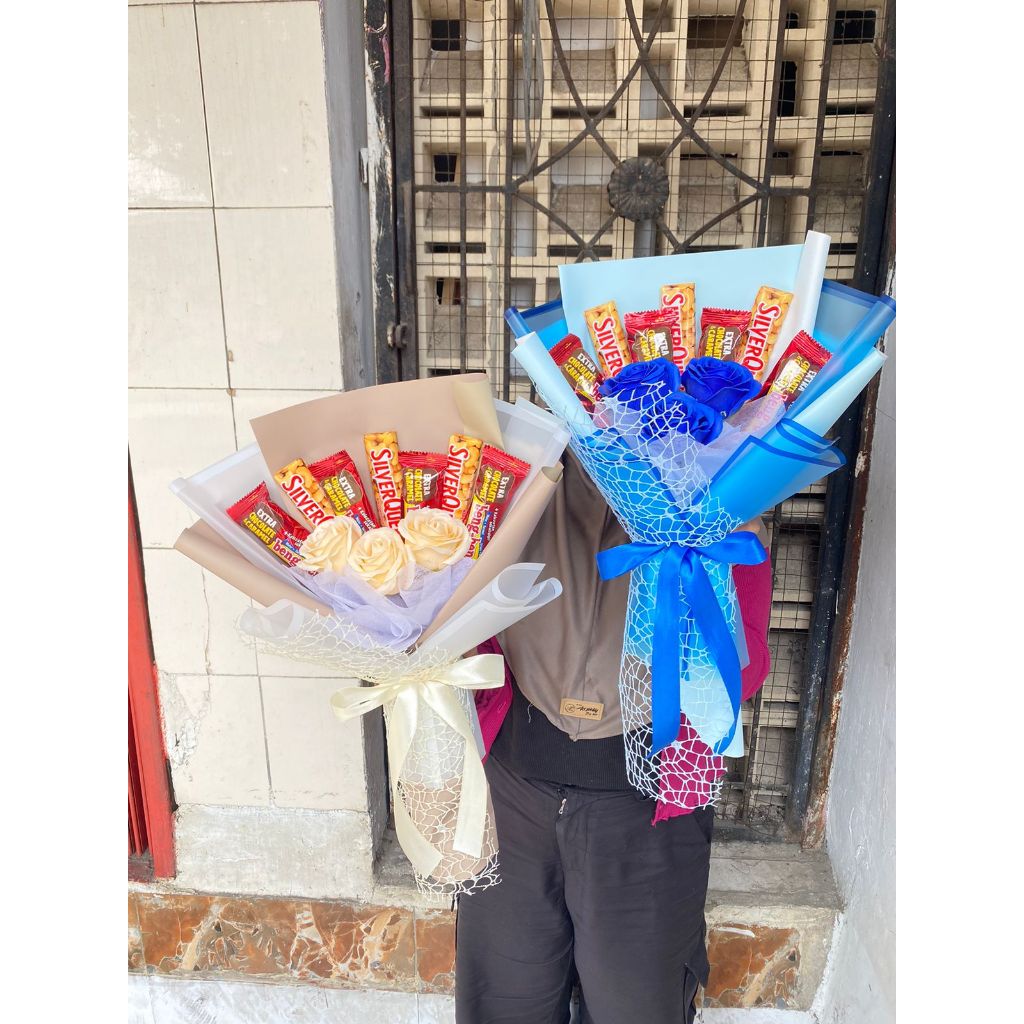 Jual (Ready Stock) FREE PACKING Bouquet / Buket Bunga Sabun dan snack ...