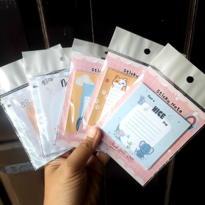 Jual MEMO STICKY NOTE CATATAN KECIL KARAKTER LUCU MURAH UKURAN 8X8CM ...