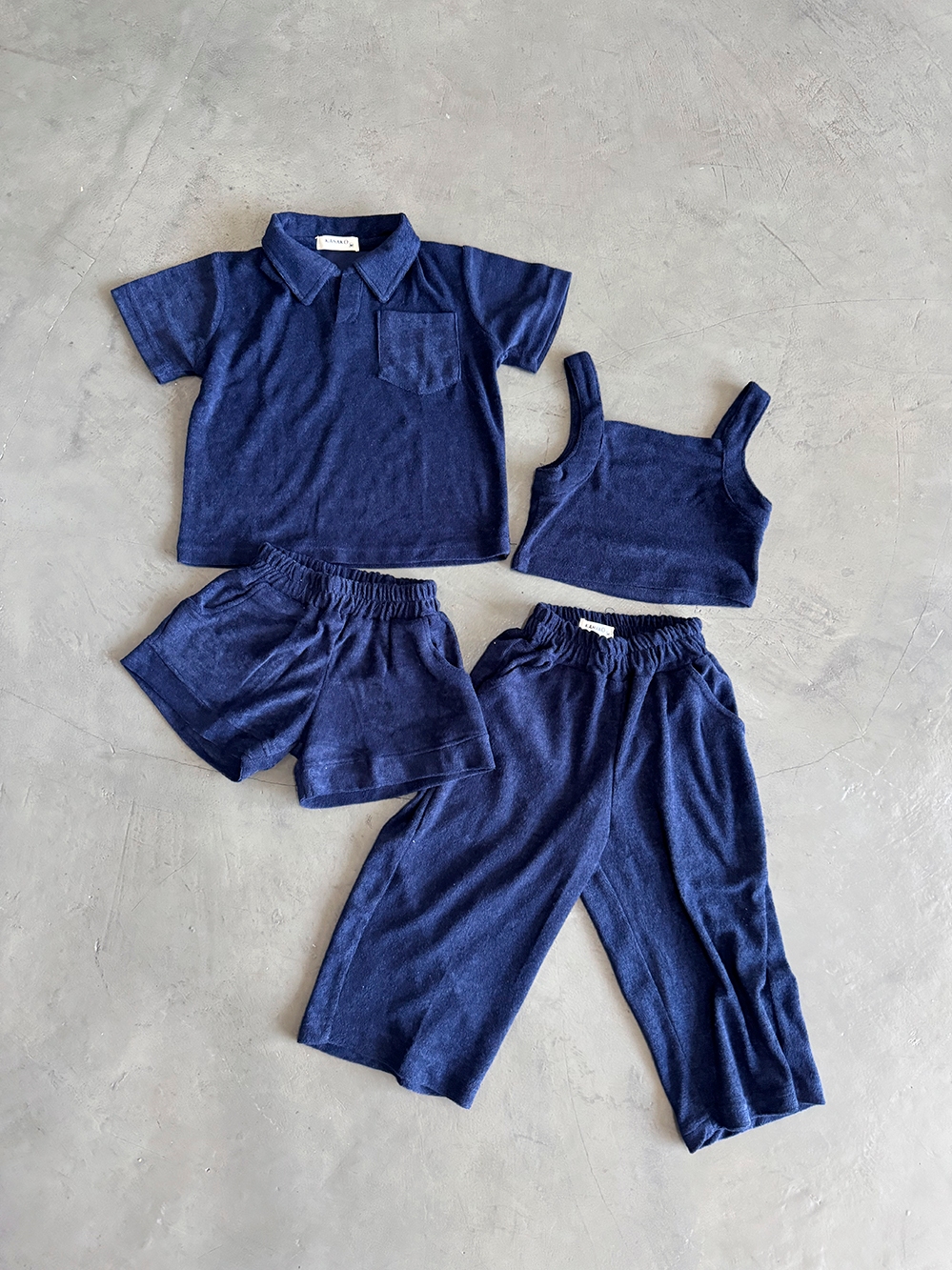 Jual KANAKO Essentials Set Tank Top Kaos Polo Celana Pendek Panjang ...