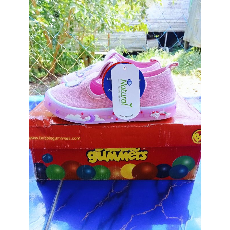 Jual sepatu bata unicorn ada lednya | Shopee Indonesia