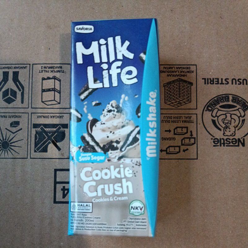 Jual Milk Life Milkshake Cookie Crush cookies&cream susu UHT 200ml 1 karton isi 24pcs | Shopee ...