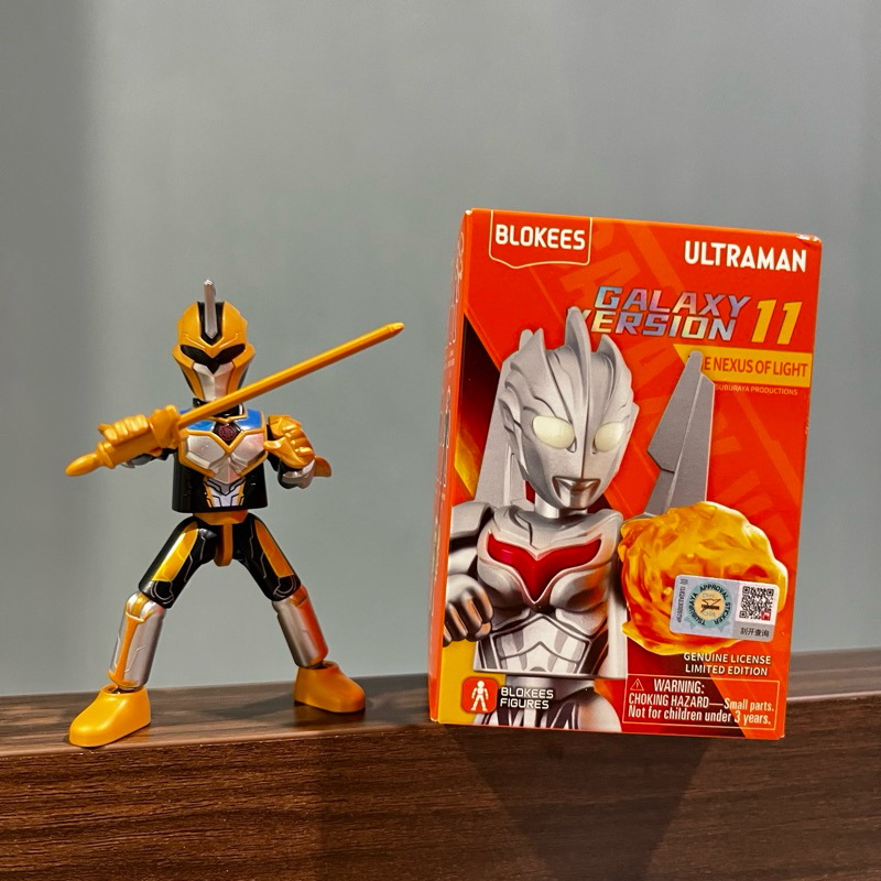 Jual Blokees Ultraman GALAXY VERSION 11 - ABSOLUTE TITAN (selected ...