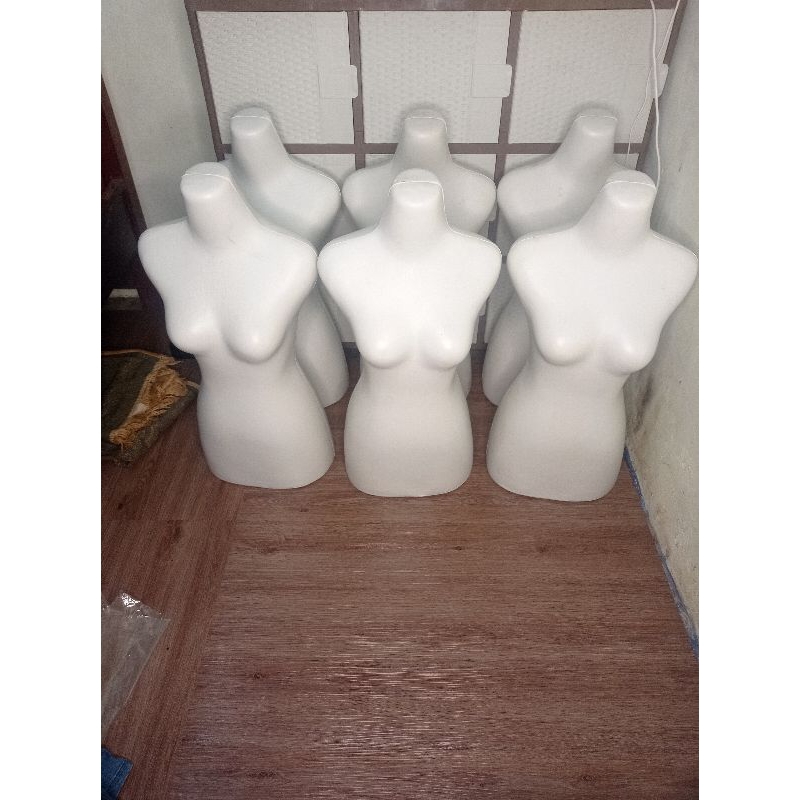 Jual Manekin Patung Plastik Wanita Dan Anak Manequin Plastik Bekas ...