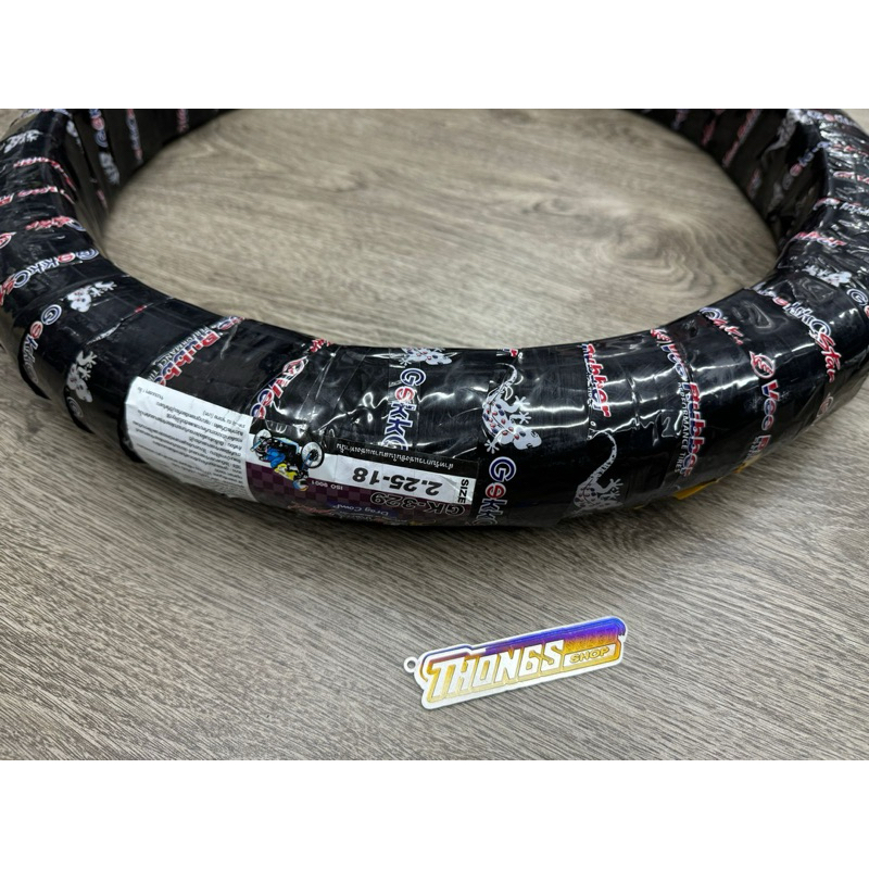 Jual Ban Vee Rubber Gekko Ring 18 x 2.25 | Shopee Indonesia