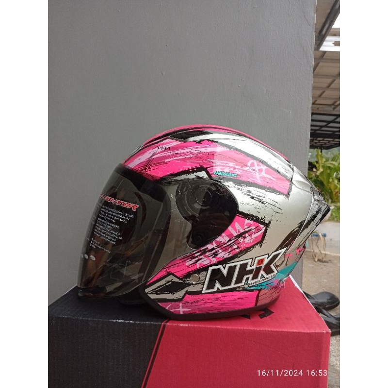 Jual Helm Half Face NHK R1 ELITE GP Series Archie McDonald Size M L XL ...