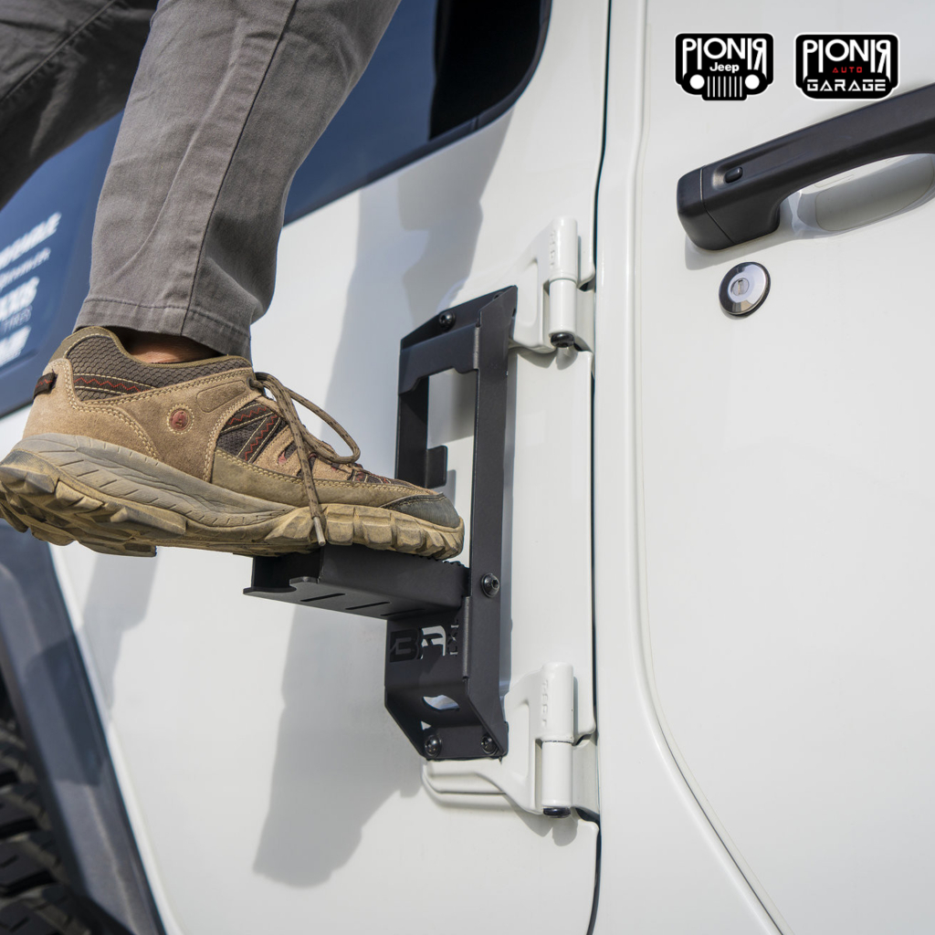 Jual Body Armor Hinge Steps Jeep Wrangler Rubicon JK Jeep Wrangler ...