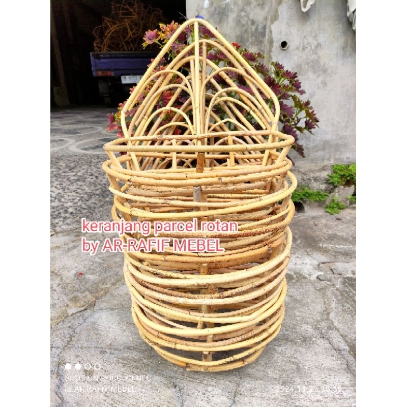 Jual PER 10 pcs / keranjang parcel lebaran / keranjang parcel rotan ...