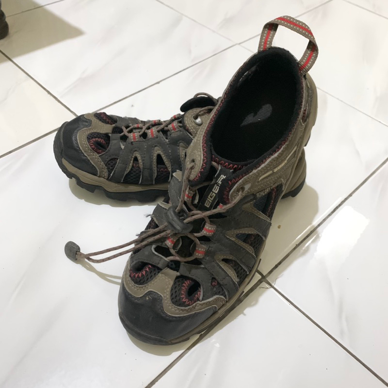 Jual Eiger - Sepatu Hiking (preloved) | Shopee Indonesia