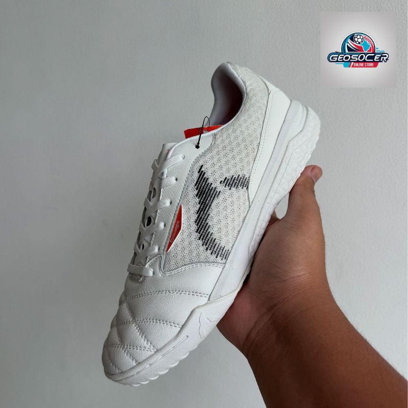 Jual Terbaru Ortuseight Jogosala Volta V2 Snow White Black Sepatu ...
