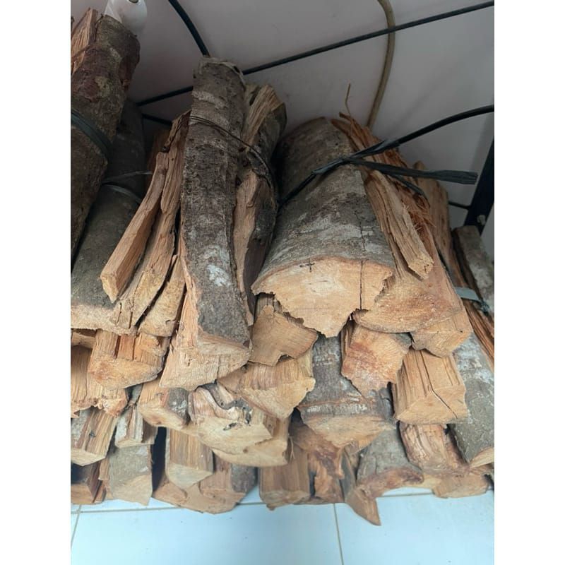 Jual kayu bakar rambutan belahan | kayu bakar camping | kayu bakar ...