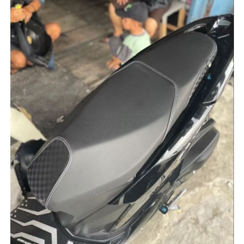 Jual JOK MOTOR VARIO 125 150 KZR TINGKAT MBTECH X CARBON CATUR 3D JOK ...