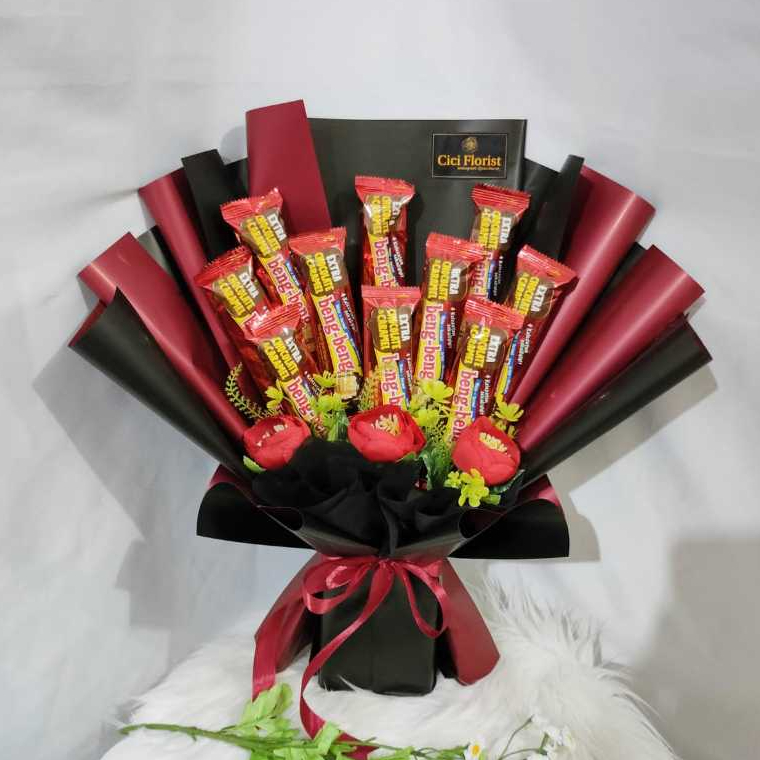 Jual Buket Makanan Ringan / Snack Jajanan isi Beng-beng 10pcs + Bunga ...