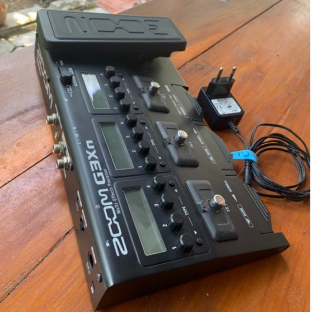 Jual Zoom G3XN Digital Multi Effect Gitar normal mulus | Shopee Indonesia