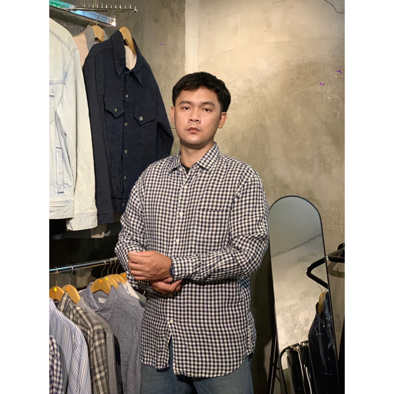 Jual UNIQLO GINGHAM LINEN SHIRTS | Shopee Indonesia