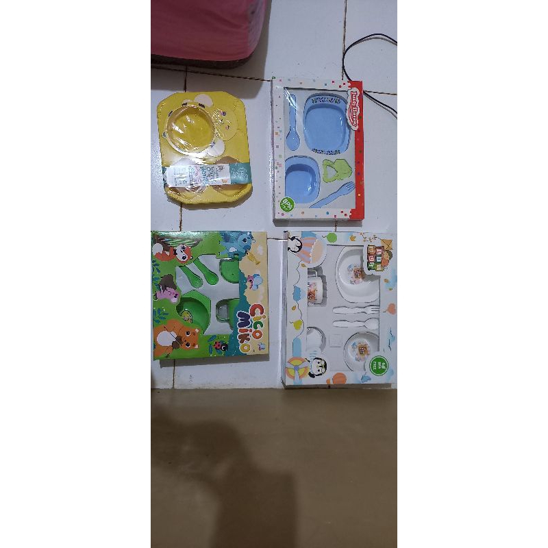 Jual FEEDING SET WARNA KUNING | Shopee Indonesia