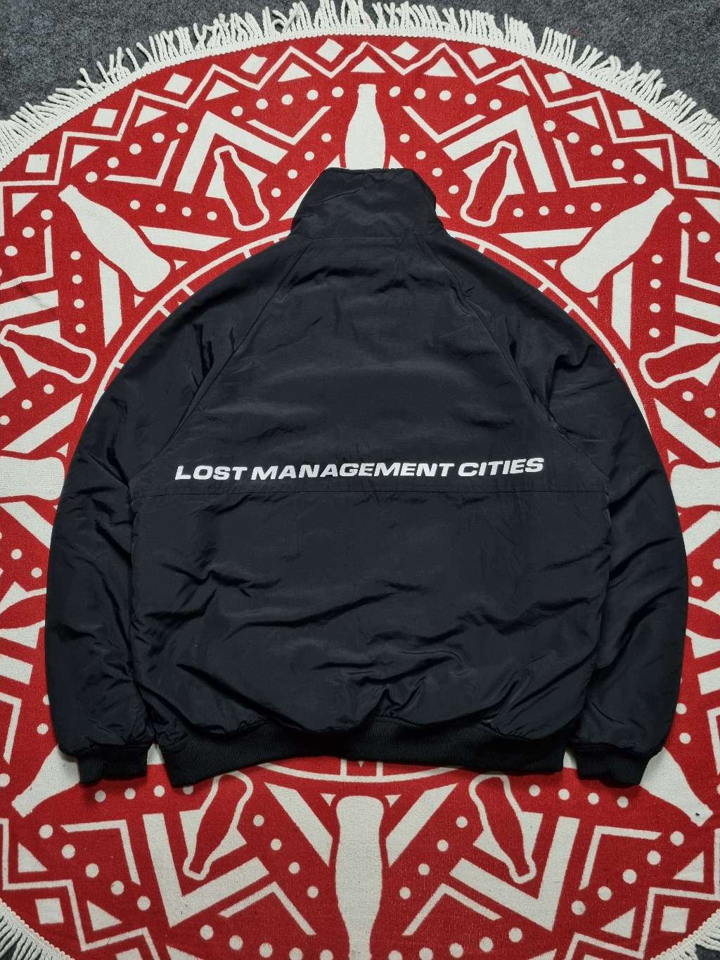 Jual Jacket LMC Lost Management Cities Fleece Reversible | Shopee Indonesia