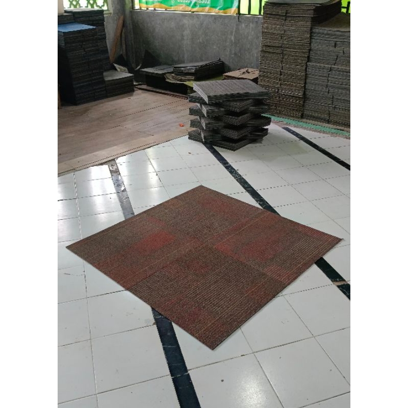 Jual Karpet Tile Second/Bekas Ukuran 60x60cm | Shopee Indonesia